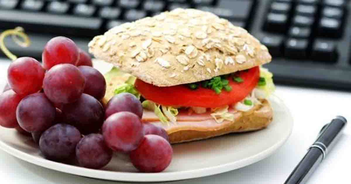 Eat Food like a Boss. Here are your 10 Must-Know Office Food Hacks.