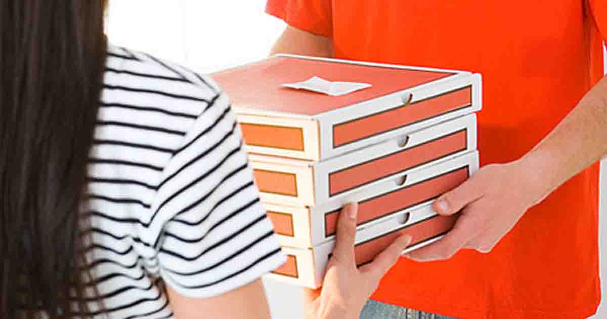 This Pizza Delivery Guy got a tip. And you won’t believe how much.