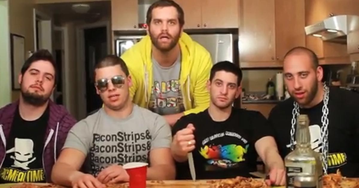 8 YouTube Chefs You Should Be Following If You Enjoy Cooking With A ...