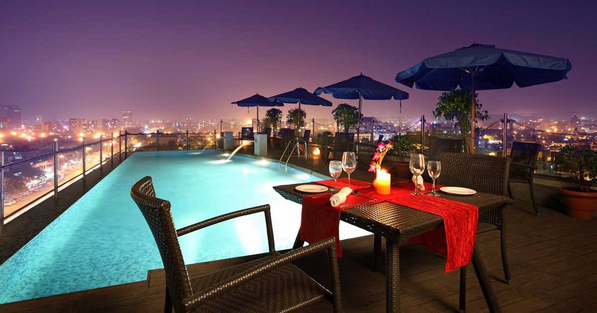 6 Rooftop Restaurants In Mumbai For A Special Date