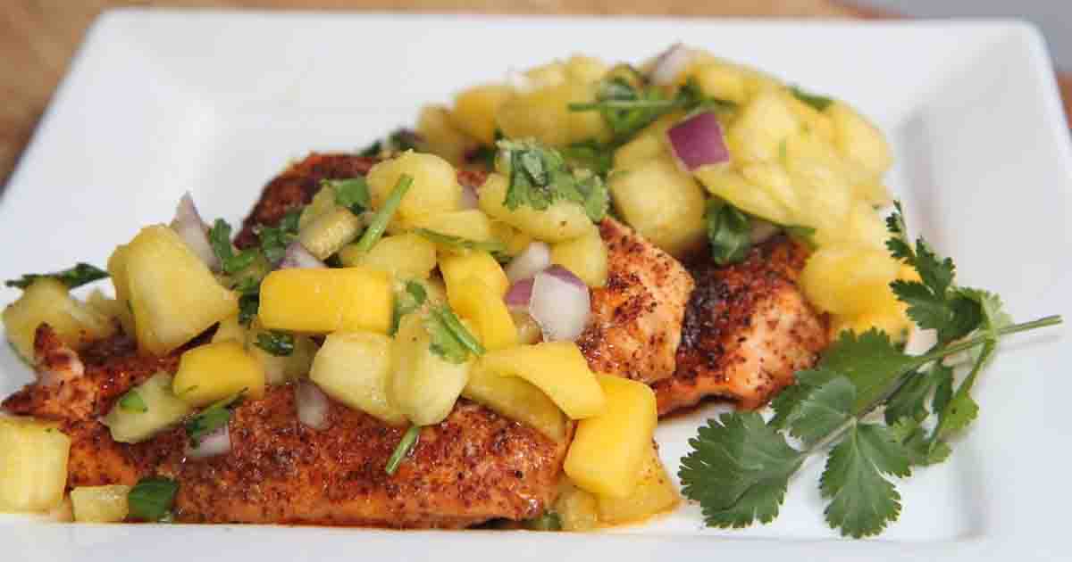 Chicken with Spicy Pineapple Mango Salsa Recipe