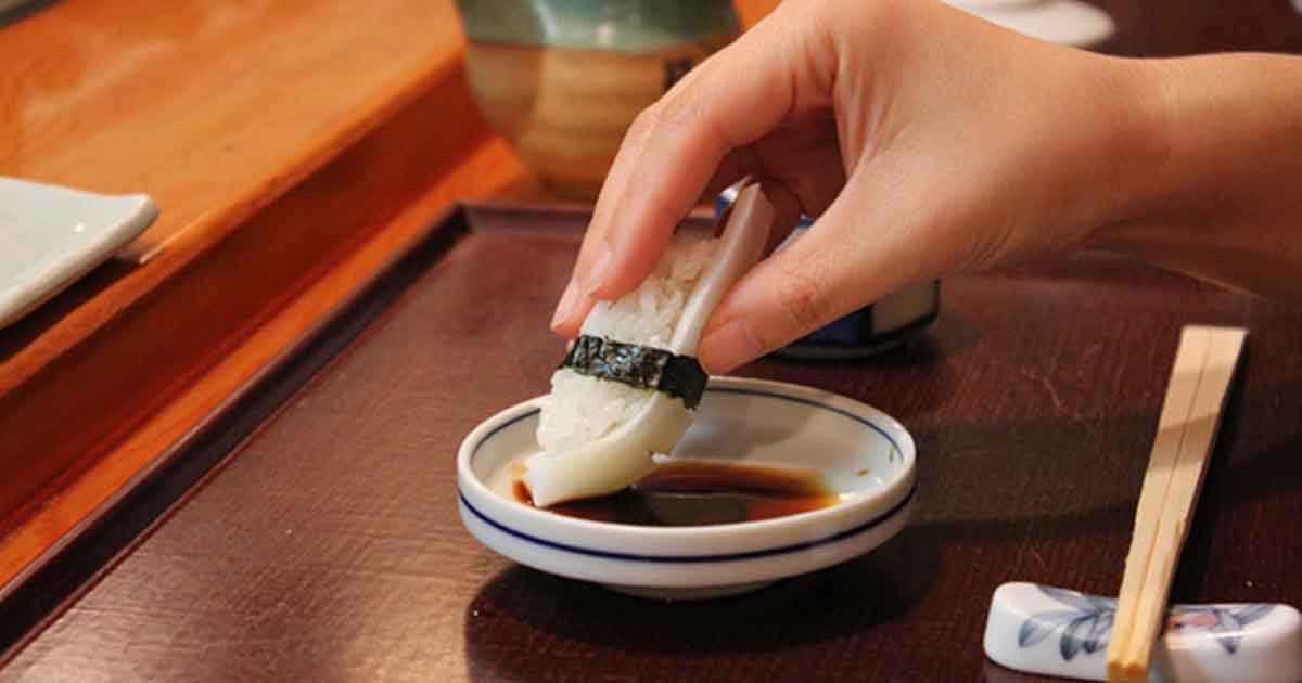 5 Things You Should Know To Eat Sushi Like A Pro - HungryForever Food Blog
