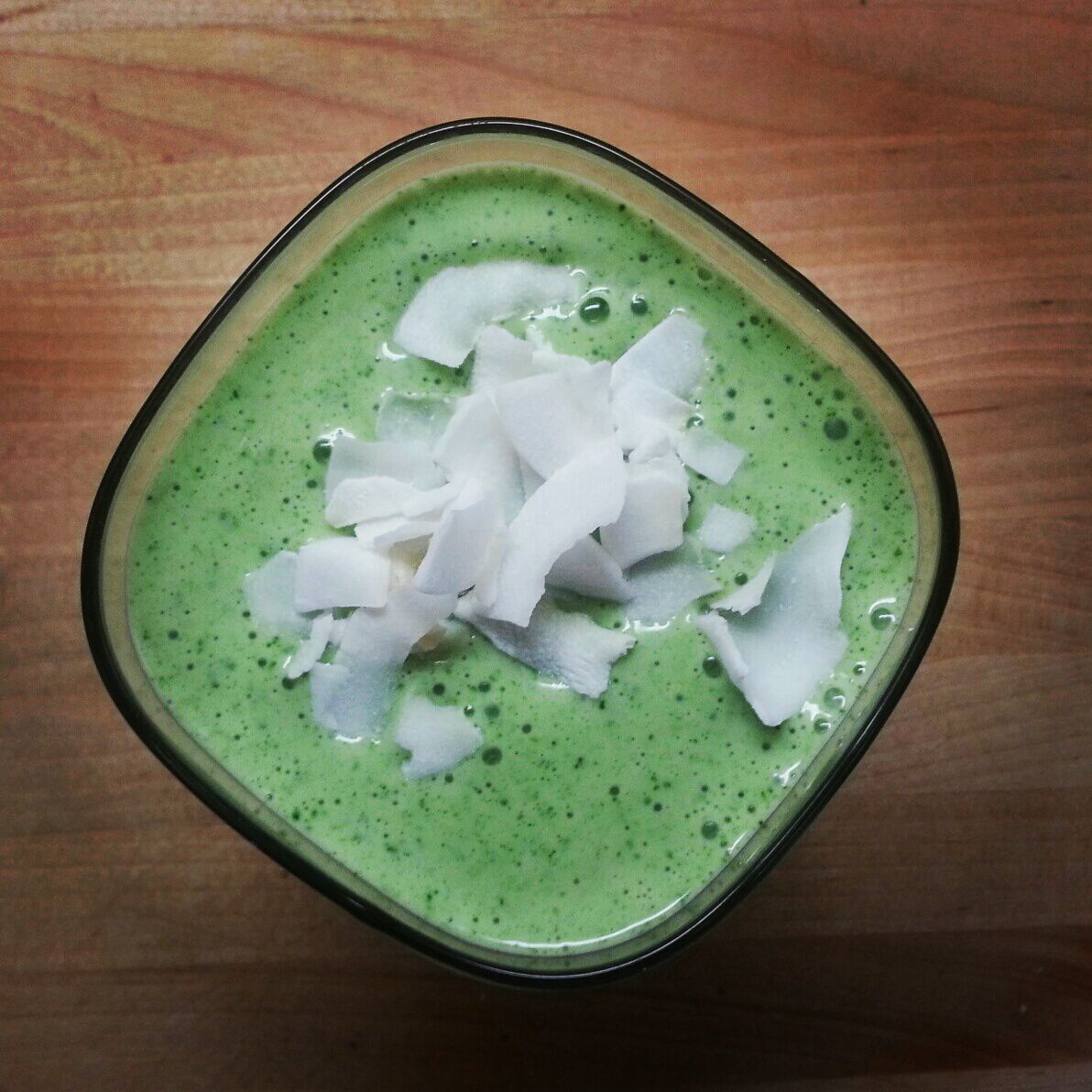 7 Toppings That’ll Transform Your Smoothies Into Complete Breakfasts