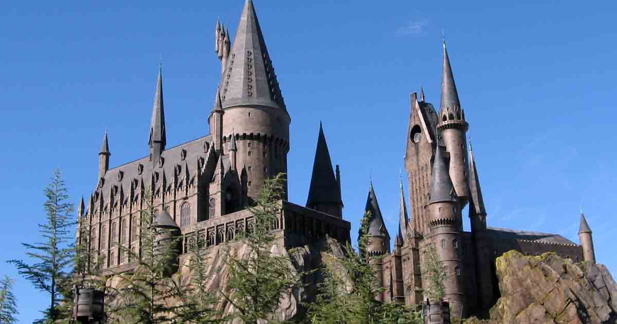 The Wizarding World of Harry Potter comes alive at Universal Studios ...