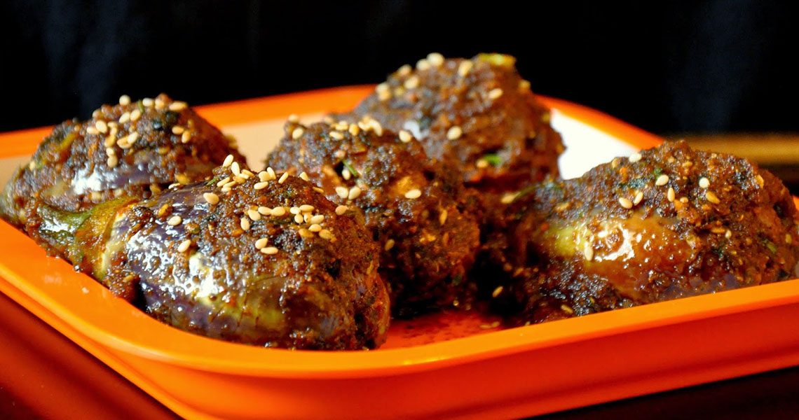 Bharli Vangi Recipe | How to Make Bharli Vangi | Eggplant Curry