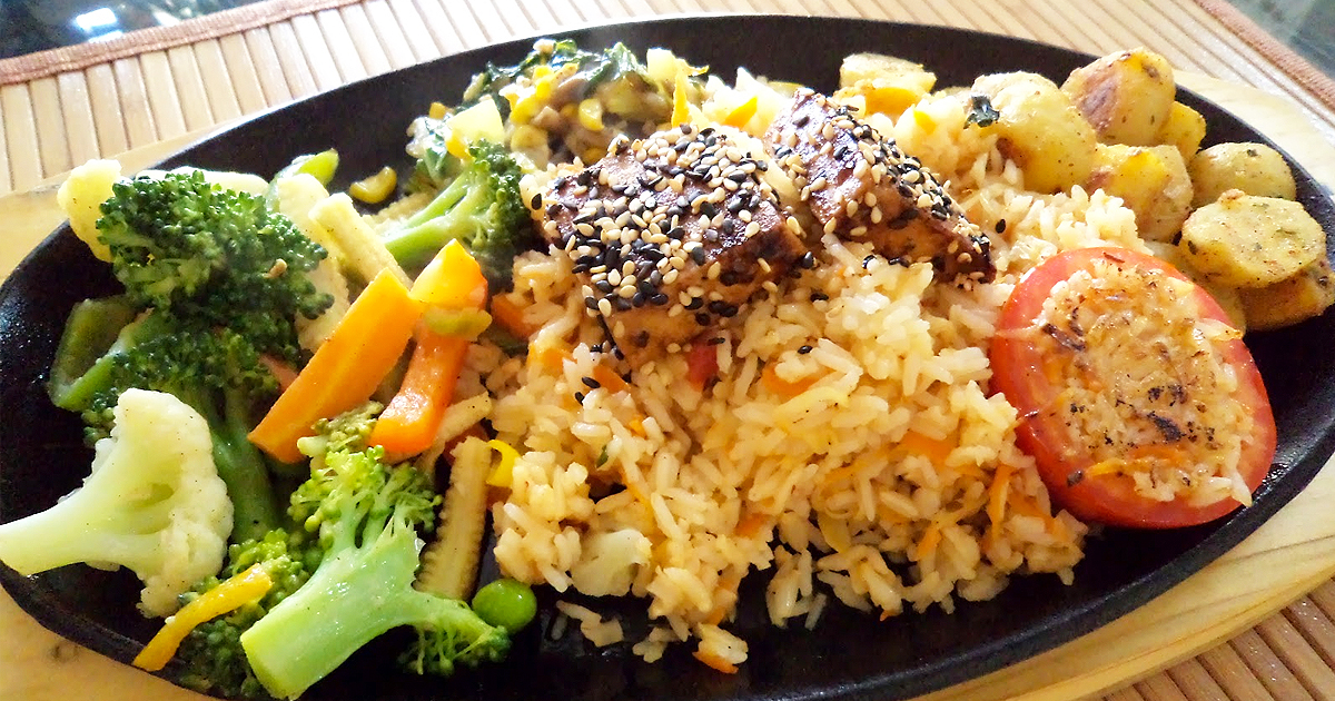 35 Sizzling Sizzlers In Delhi For A Flaming Meal | HungryForever