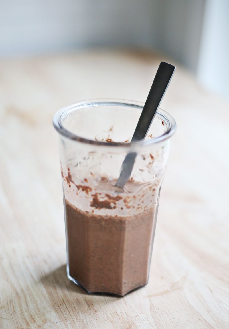 8 Pure Chocolate Shakes you can shake with this weekend - HungryForever ...