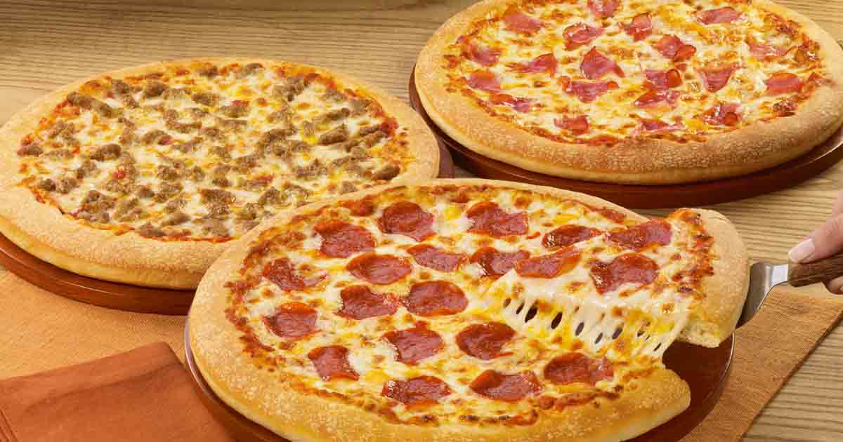 Here’s How To Use Twitter and Rivalry To Get Free Pizzas For a Year