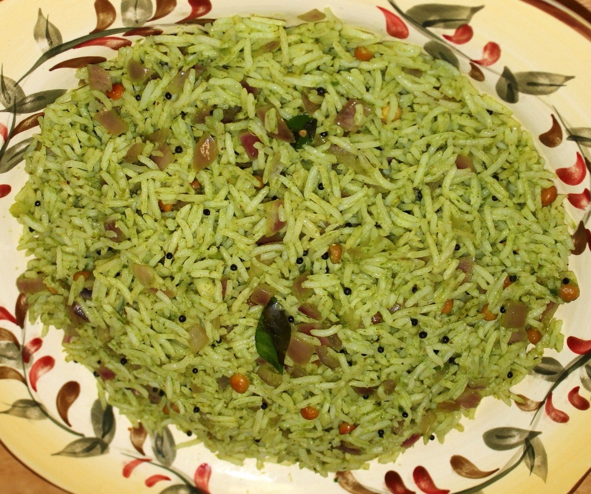 Kothamalli Sevai Recipe | Corriander Rice Noodles | HungryForever