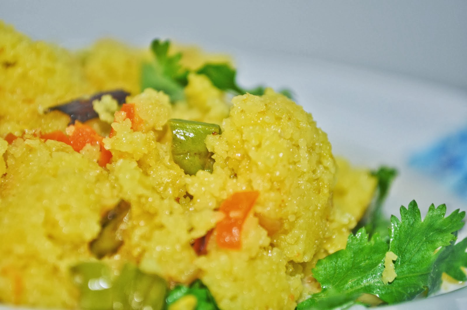 Rava Kichadi Recipe | Sooji Kichadi Recipe | HungryForever