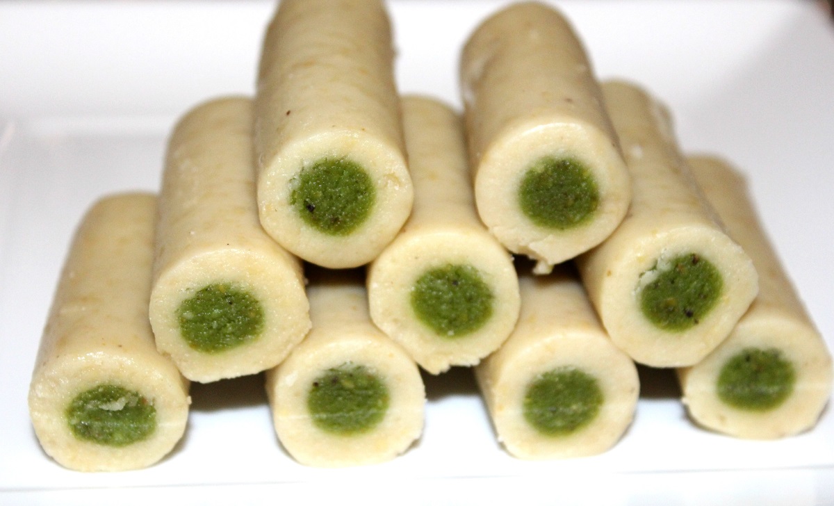 Kaju Pista Rolls-Cashew and Pistachio Rolls-Diwali Sweet