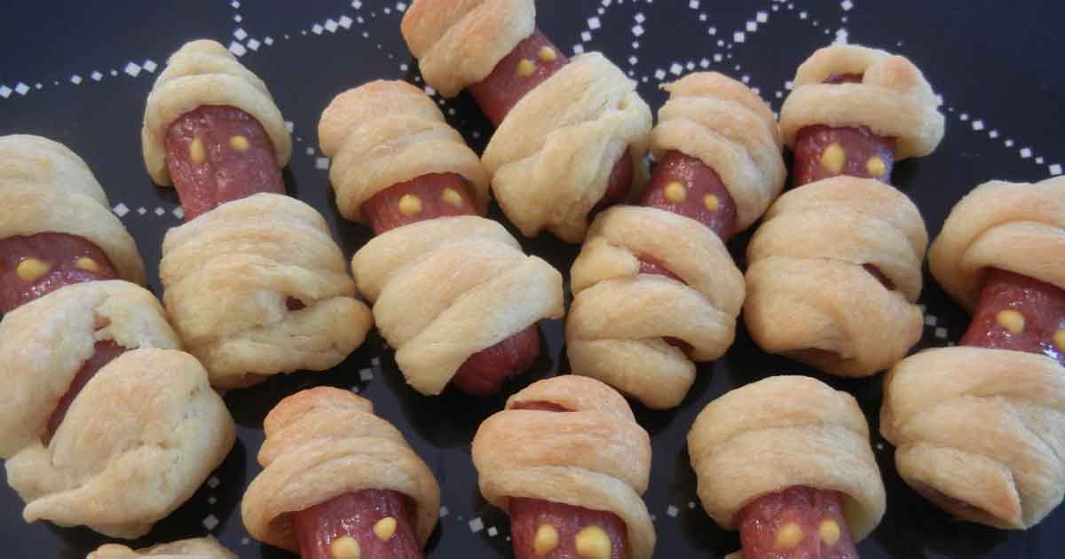 Homemade Sausage Mummies | Hungryforever