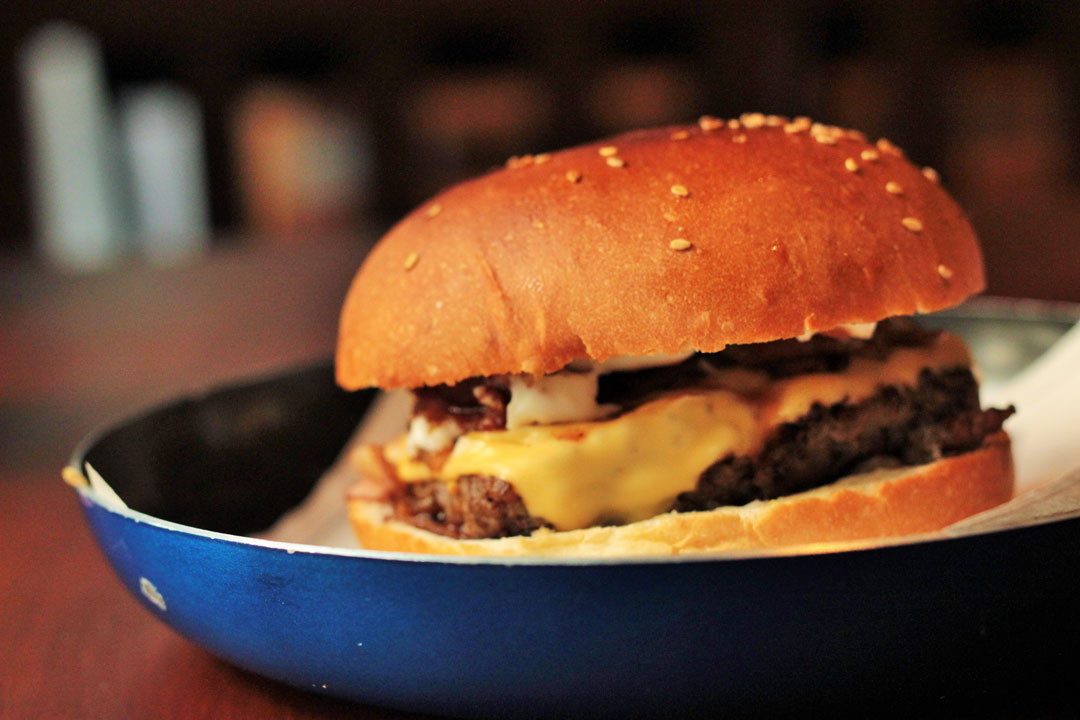 25 Spots In Chennai For The Best, Meatiest, And Most Juicy-licious Burgers
