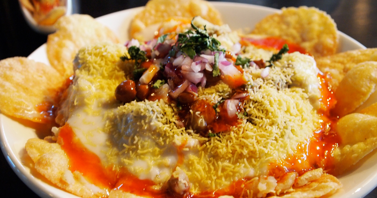 25 Street Food Spots In Delhi For The Yummiest Street Sin | HungryForever