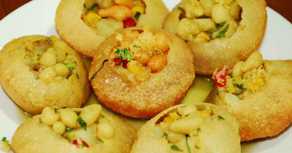 A Look At Some Of Mumbai's Favourite Types Of Chaat