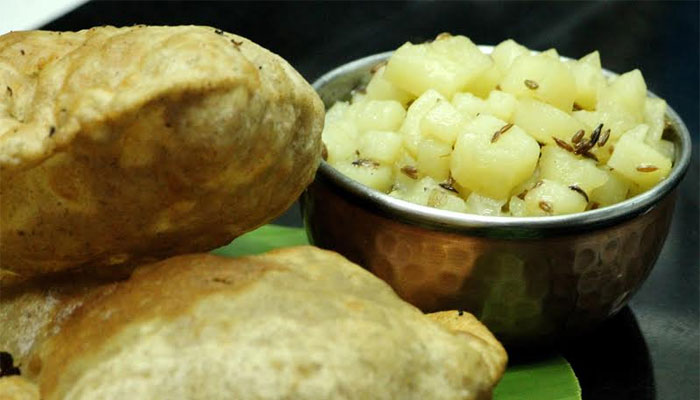 Aloo Ki Puri Recipe | How to Make Aloo Puri | HungryForever