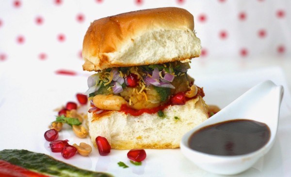 Dabeli Recipe - HungryForever Food Blog
