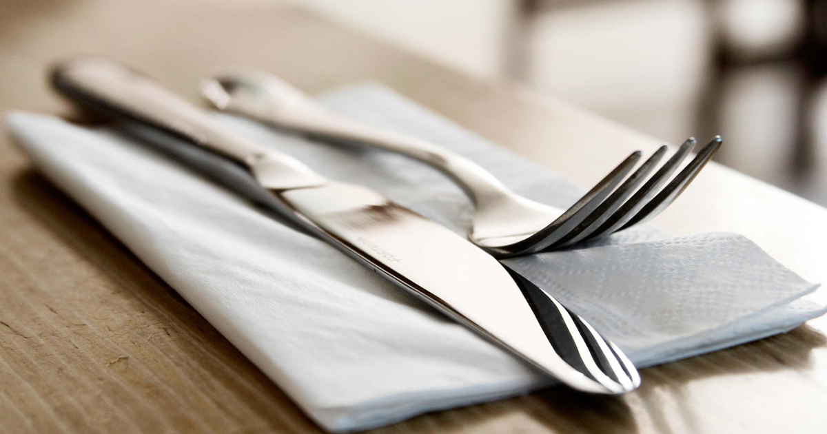 6 Quick Tips To Brush Up Your Cutlery Etiquettes Just In Time For ...