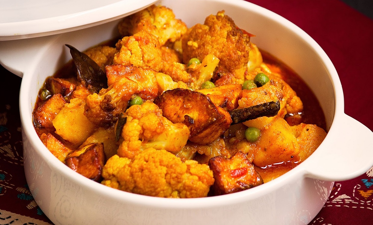 Cauliflower Paneer Sabzi Recipe | Cauliflower Paneer Curry Recipe