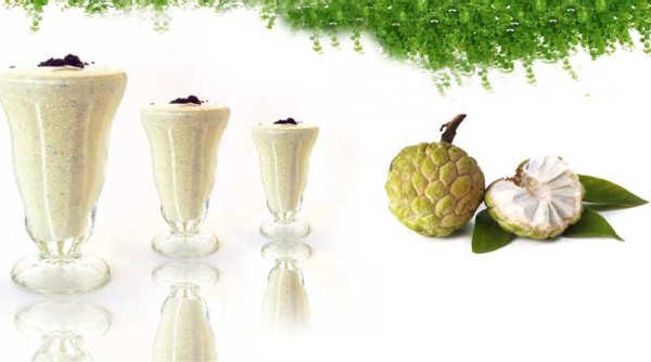 Sitaphal Milkshake Recipe - HungryForever Food Blog