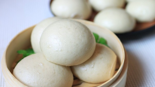 Steamed Chinese Bread Buns Recipe - HungryForever Food Blog