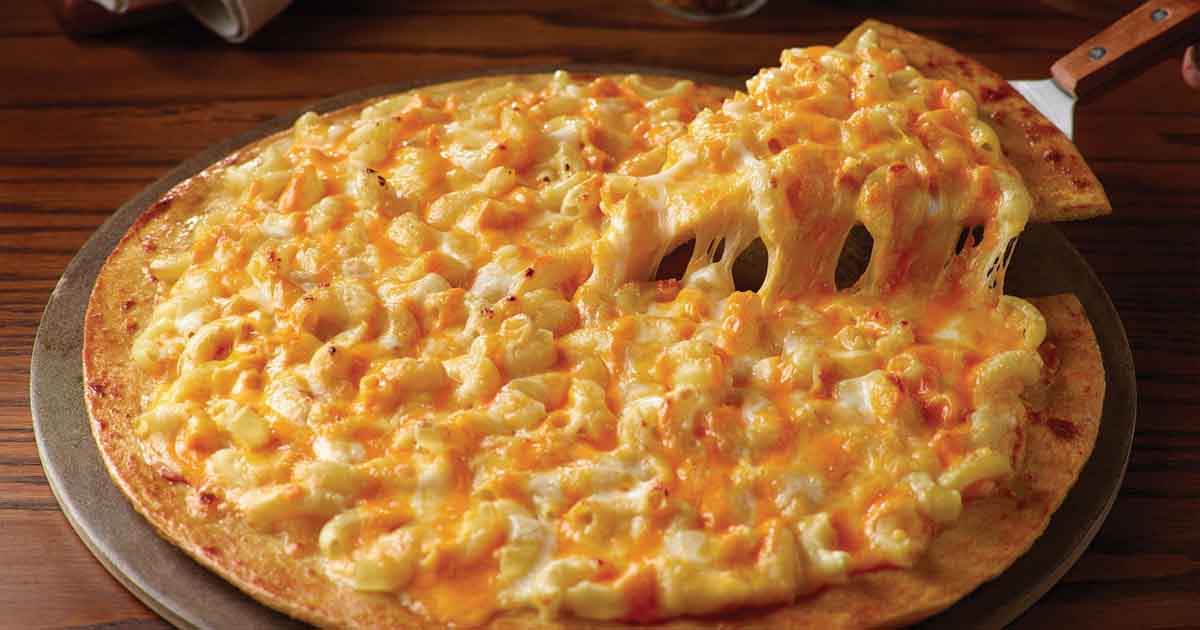 6 Wacky Mac & Cheese Twists That We’re In Love With