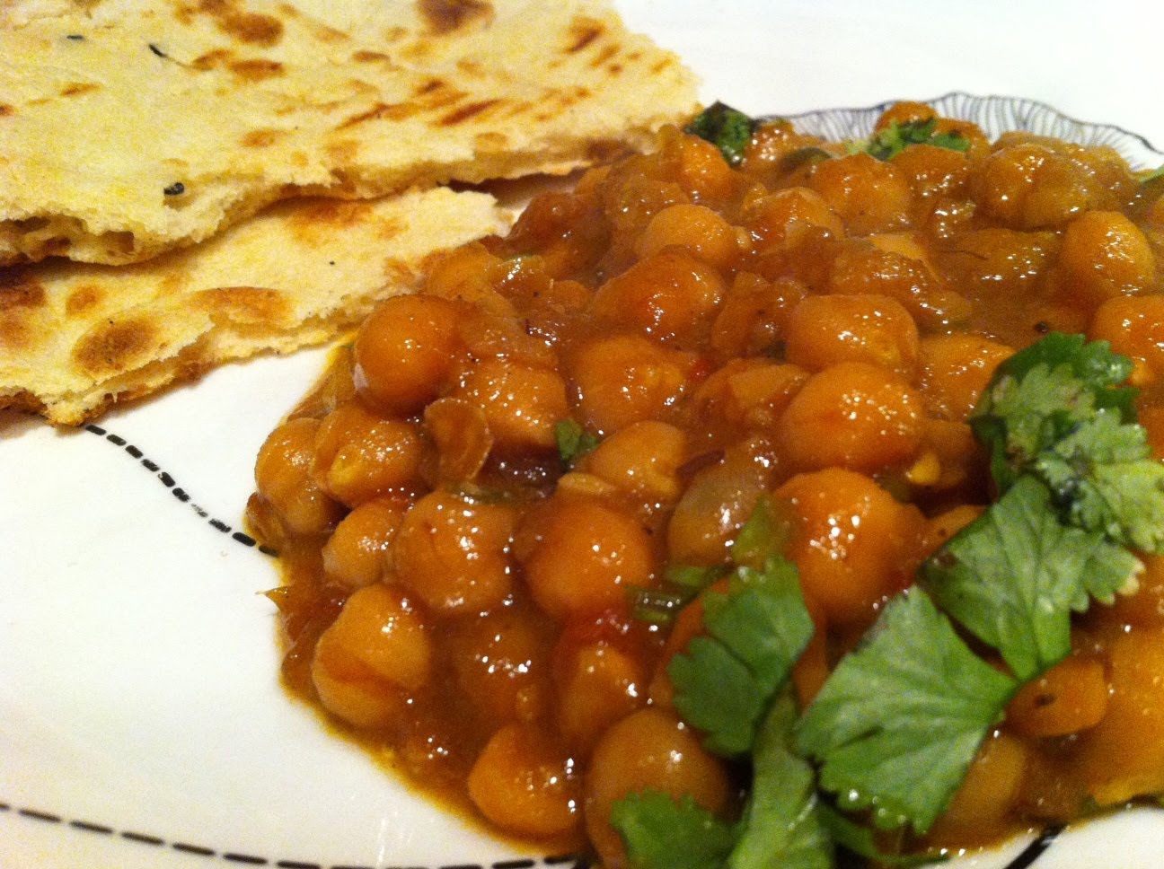 Pakistani Spicy Chickpeas | Spicy Chickpeas Recipe | HungryForever
