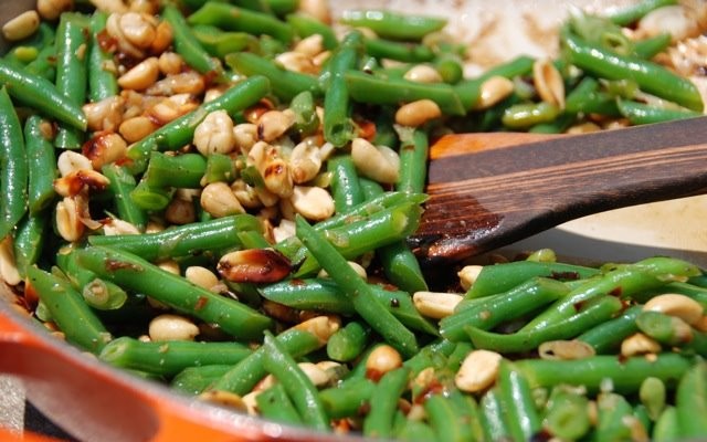 STIR FRIED GREEN BEANS RECIPE - HungryForever Food Blog