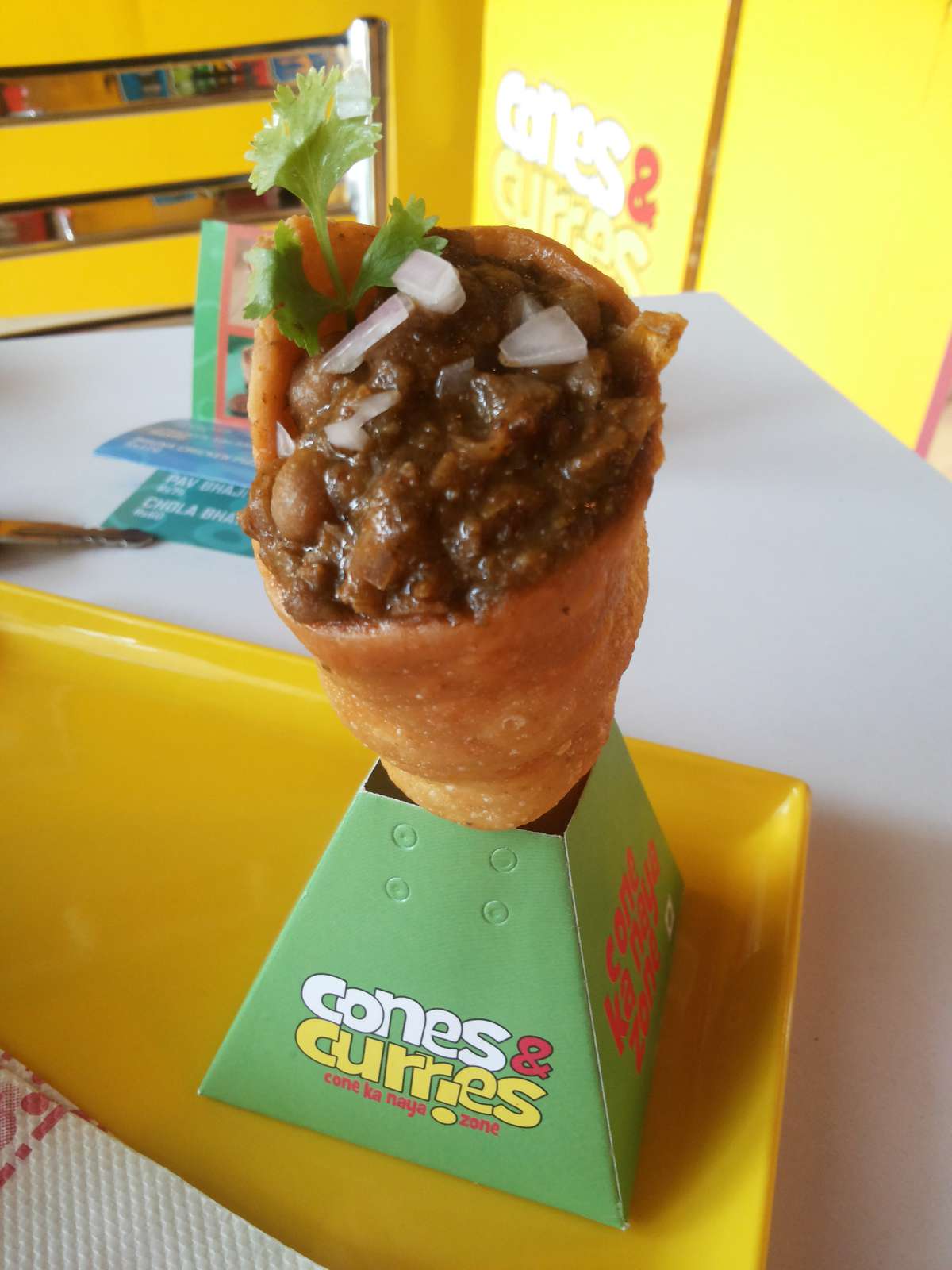 23 Plates Of Chole Bhature To Warm Up The Delhi Winter | HungryForever