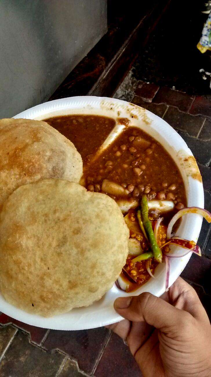 23 Plates Of Chole Bhature To Warm Up The Delhi Winter | HungryForever