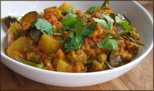 Southern Indian mixed vegetable curry Recipe - HungryForever Food Blog