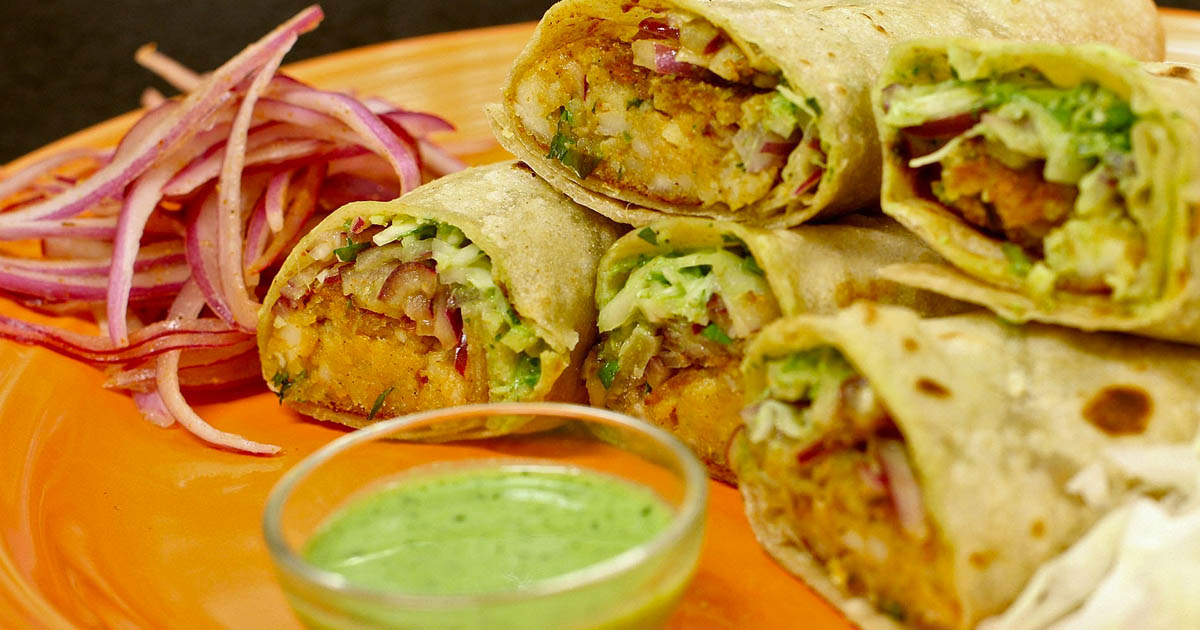 Aloo Tikki Frankie Recipe - HungryForever Food Blog