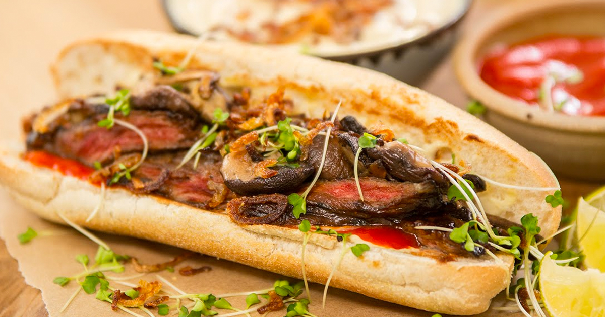 9 Celebrity Chefs & Their Signature Dishes - HungryForever Food Blog