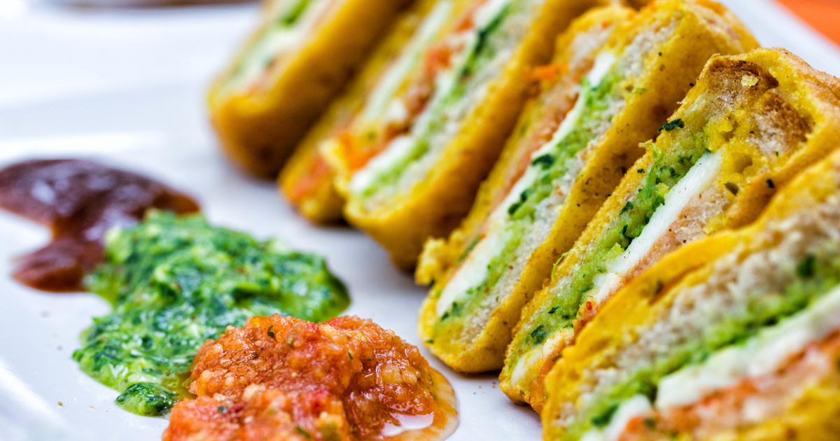 Paneer Bread Pakora Recipe - HungryForever Food Blog