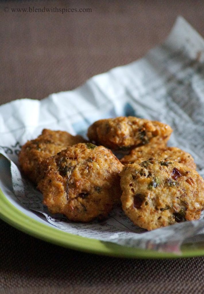 Red Chori Vadai Recipe - HungryForever Food Blog