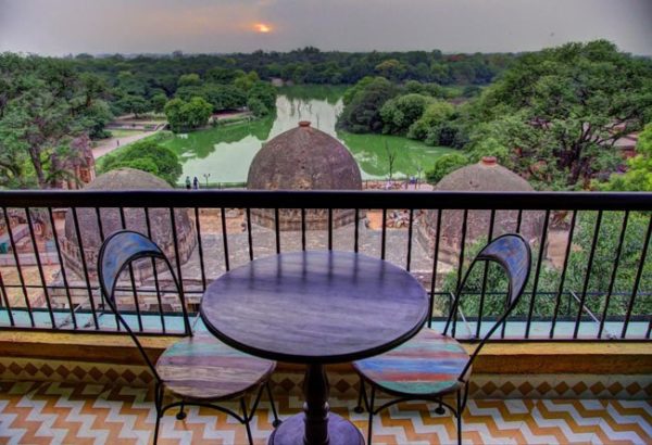 26 Lounges For The Best Hookah In Delhi - HungryForever Food Blog