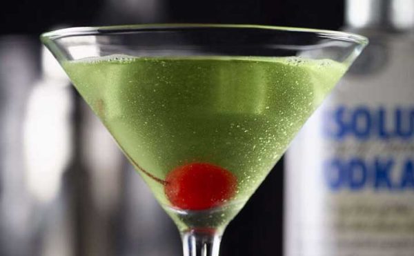 Enchanted Martini Recipe - HungryForever Food Blog