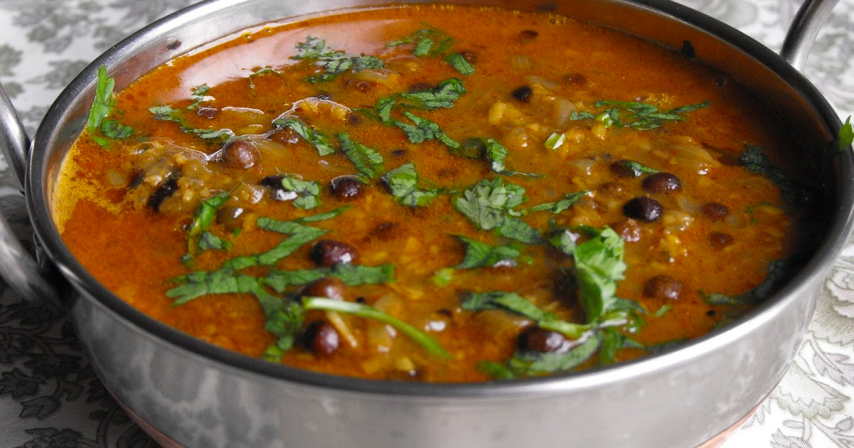 Matki Amti Recipe - HungryForever Food Blog