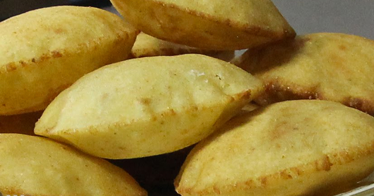 Rice Poori Recipe - HungryForever Food Blog