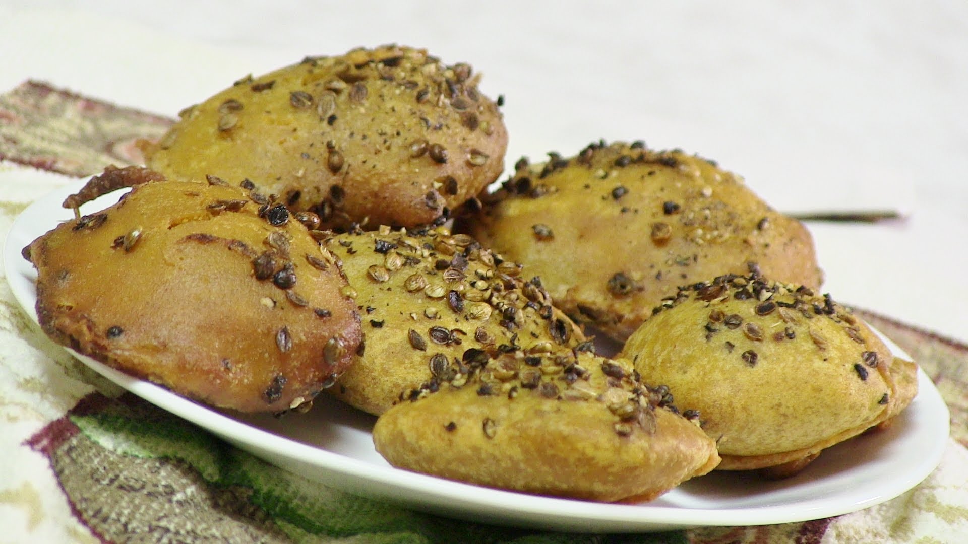 Kand Pakora Recipe | Hungryforever