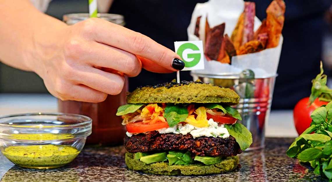 A Nutritionist Created The "World's Healthiest Burger" With 50 ...