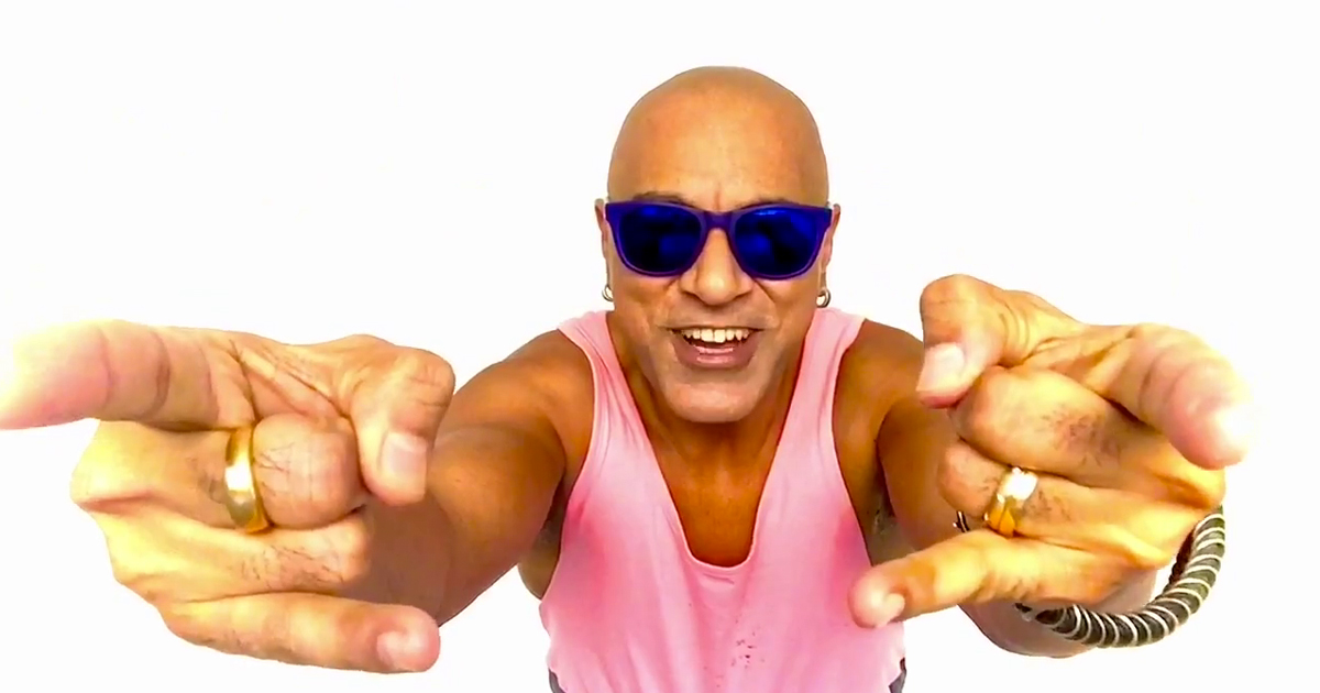 Baba Sehgal Singing About Chupa Chups Is The Craziest Thing Ever ...