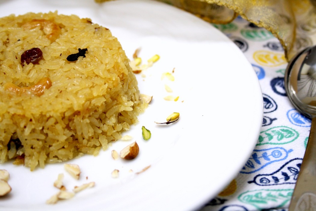 Narali Bhat Recipe (Sweetened Coconut Rice) - नारळी भात - HungryForever