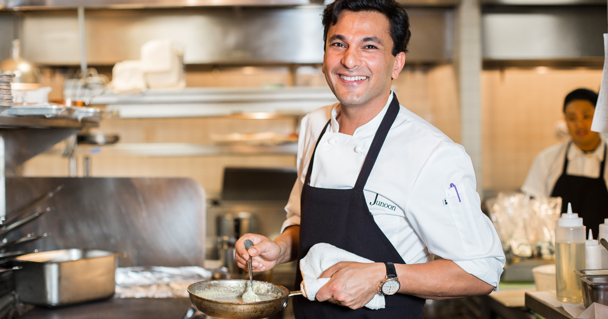 Chef Vikas Khanna Sets ‘Dine With Smile’ In Motion - HungryForever Food ...