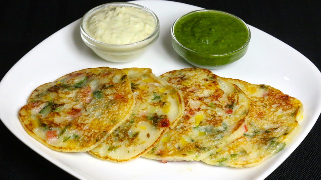 Bread Uttapam Recipe | How To Make Bread Uttapam | Bread Dosa
