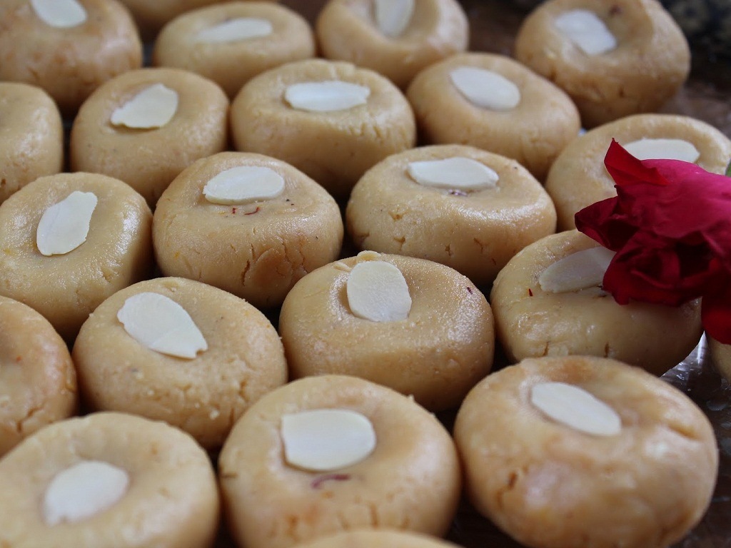 Doodh Peda Recipe | Milk Peda Recipe | HungryForever
