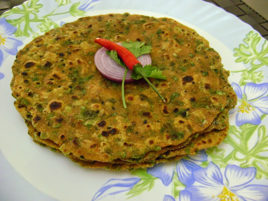 Spring Onion Paratha Recipe with Simple Steps | HungryForever