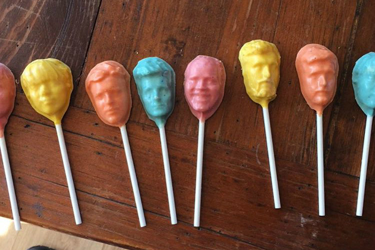 - HungryForever Food Blog