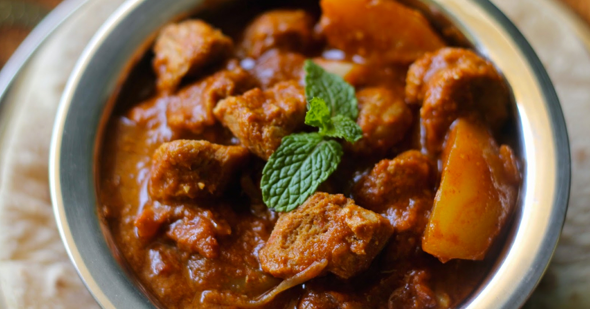 Soya Chunks Curry Recipe - HungryForever Food Blog