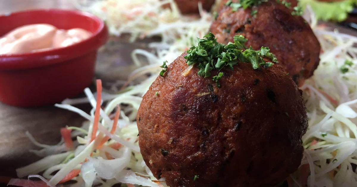 Junk It Up With An Eclectic Global Menu At The Junkyard Café, Saket ...